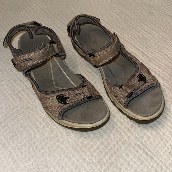 Ecco | Shoes | Ecco Offroad Yucatn Hook Loop Sandals Womens 1 | Poshmark